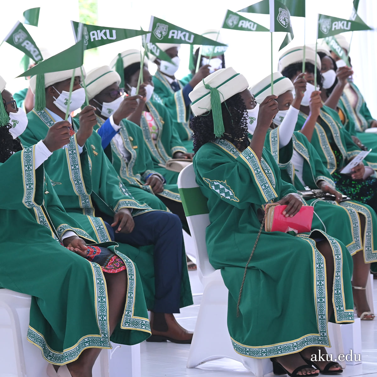 Aga Khan University Honours Graduates at Global Convocation – Crossover ...